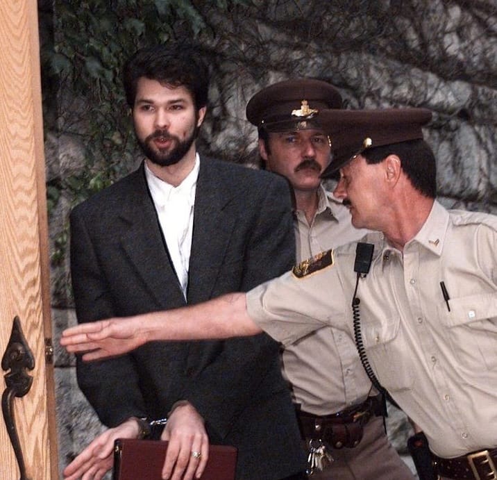 Thirty years after Dean Roberts murdered his wife, twin babies, he's ...